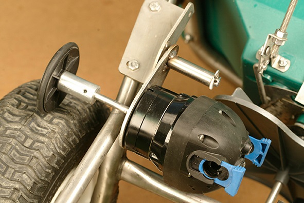 Companion Pulley Application in PermaGreen Supreme Spreaders